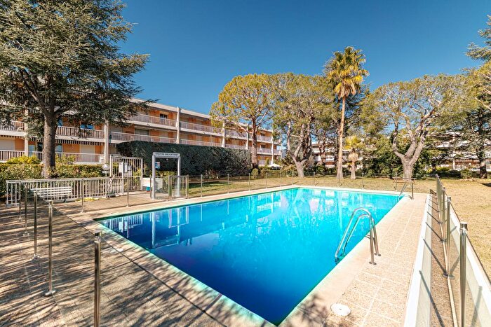 Appartement à vendre - Nice, Saint-Antoine - 3 pièces - 2 chambres