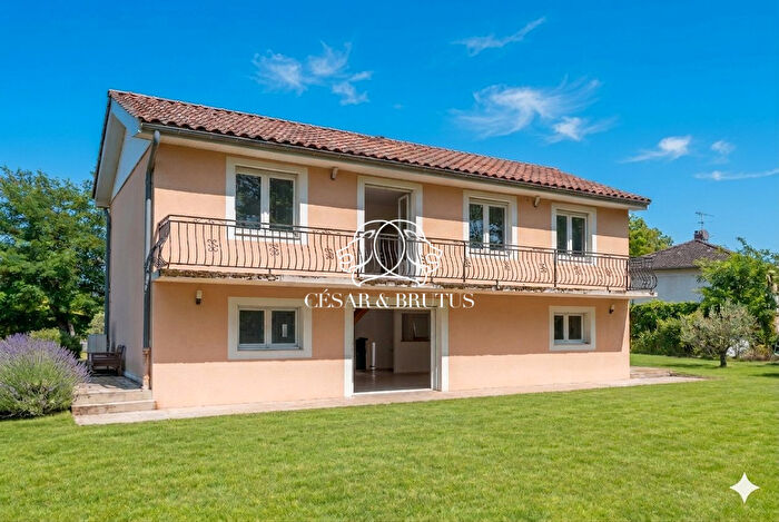 Maison 6 pièces à Les Chères, à vendre