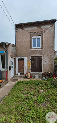 Maison à vendre - Toul, Centre-ville - 2 pièces - 1 chambre