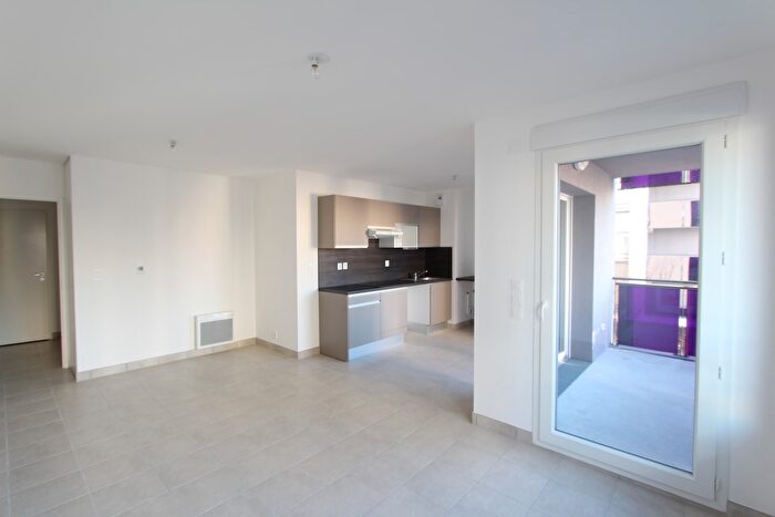Rezé, Pont Rousseau : Appartement 3 pièces à louer