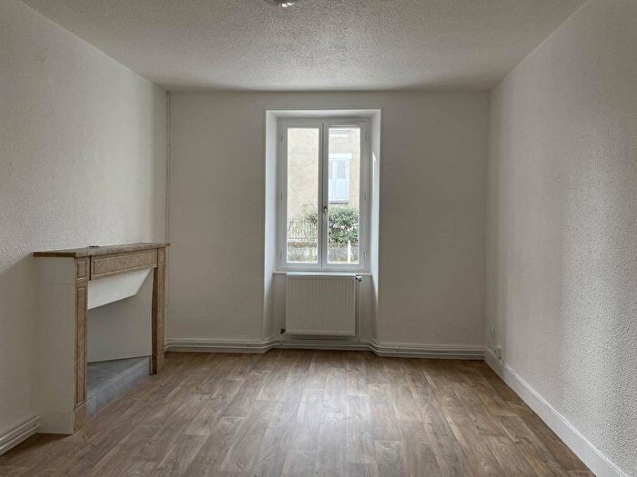 Appartement à louer - Centre Ville, Chambéry - 3 pièces - 1 chambre