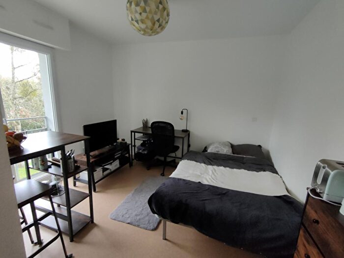 Appartement 1 pièce à louer - Quartiers Nord-Est, Les Longs Champs