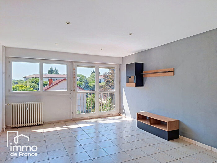 Bourg-en-Bresse, Grande Reyssouze, Grand Challes : Appartement 4 pièces à vendre
