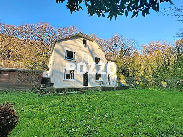 Maison 7 pièces à Jullouville, à vendre