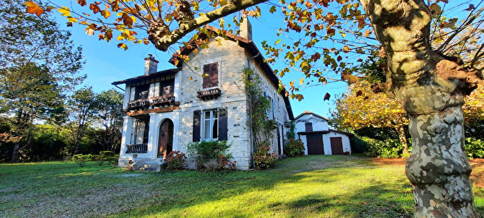 Maison à vendre - Anglet, Aritxague - 8 pièces - 6 chambres