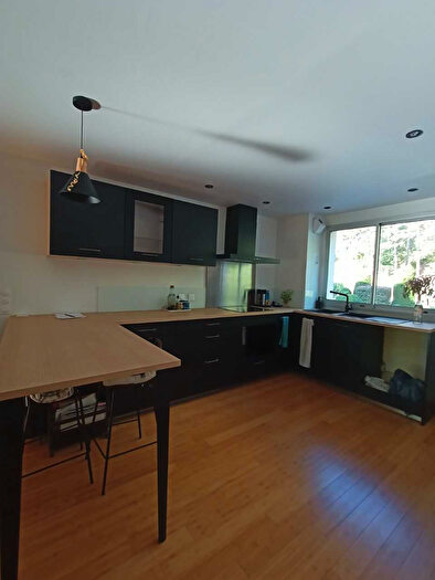 Appartement à vendre - Grasse, Centre-ville Nord - 4 pièces - 3 chambres