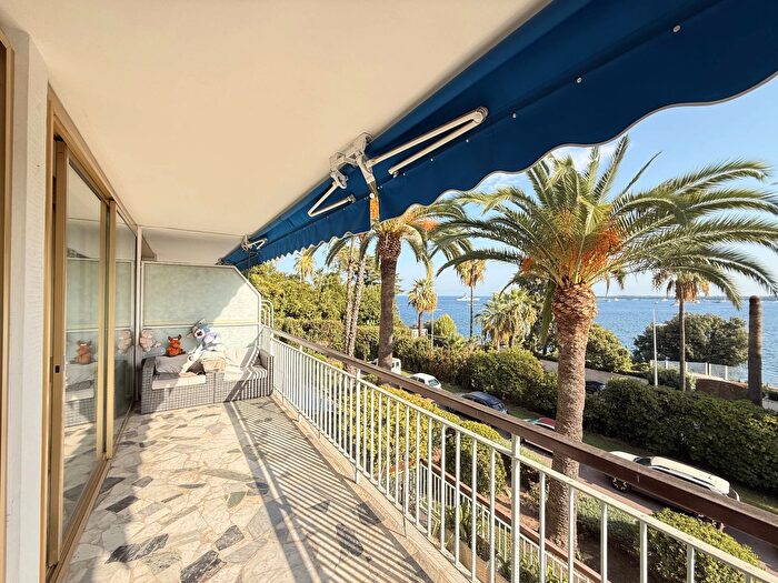 Cannes, Californie Pezou - Appartement 3 pièces à vendre