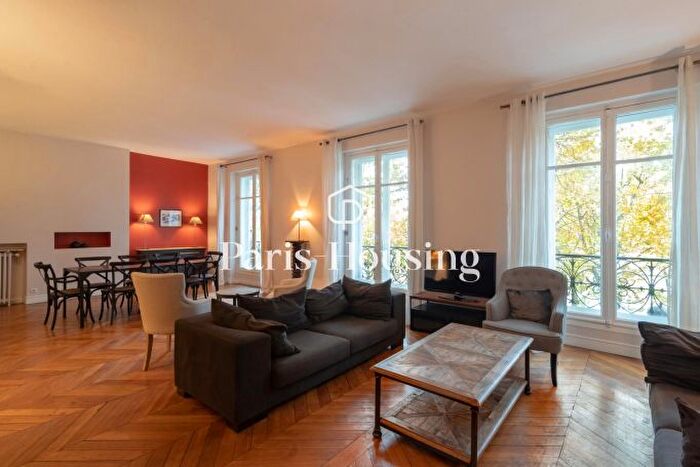 Appartement à vendre - Paris e , Chaillot - 5 pièces - 3 chambres