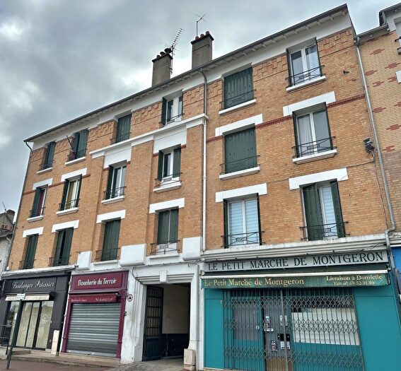 Appartement à vendre - Montgeron - 3 pièces - 2 chambres