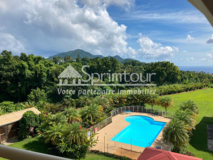 Appartement à vendre - Saint-Claude - 3 pièces - 2 chambres