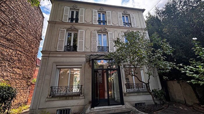 Maison à louer - Nord Residentiel, Enghien-les-Bains - 7 pièces - 5 chambres