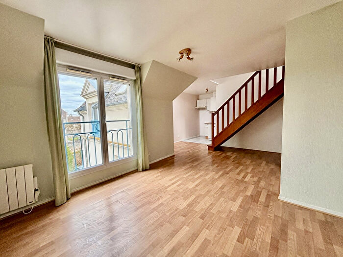 Appartement à vendre - Senlis, Villevert - 2 pièces - 1 chambre