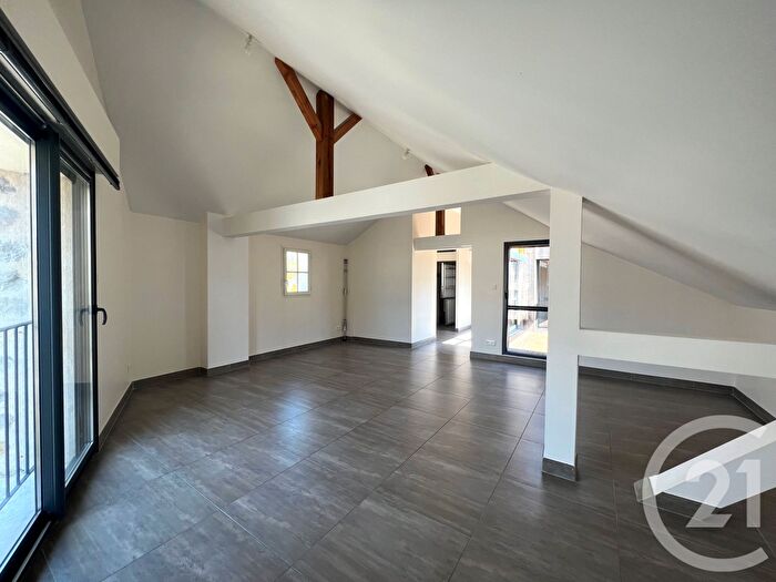 Appartement à louer - Montigny-sur-Loing - 4 pièces - 3 chambres