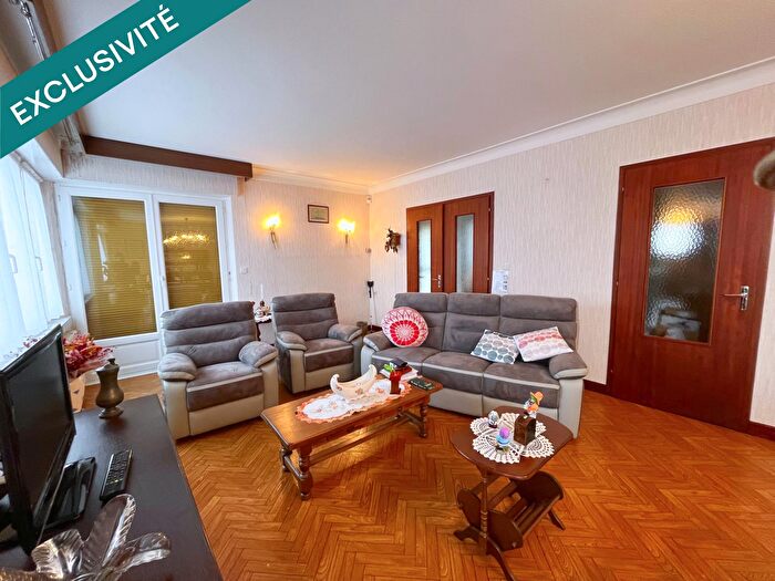 Maison à vendre - Hussigny-Godbrange - 6 pièces - 3 chambres