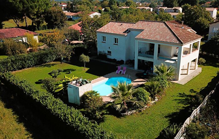 Maison à vendre - Marssac-sur-Tarn - 6 pièces - 4 chambres