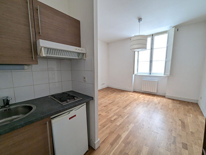 Appartement à louer - Nantes, Centre-ville - 2 pièces - 1 chambre