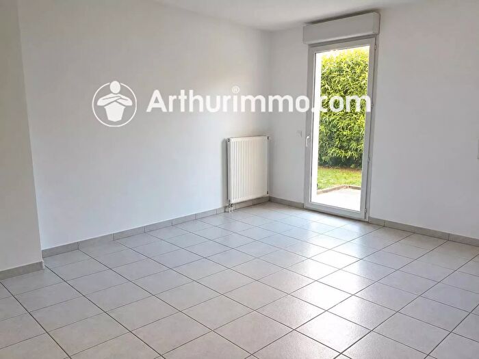 Villefranche-sur-Saône, Ouest : Appartement 2 pièces à louer