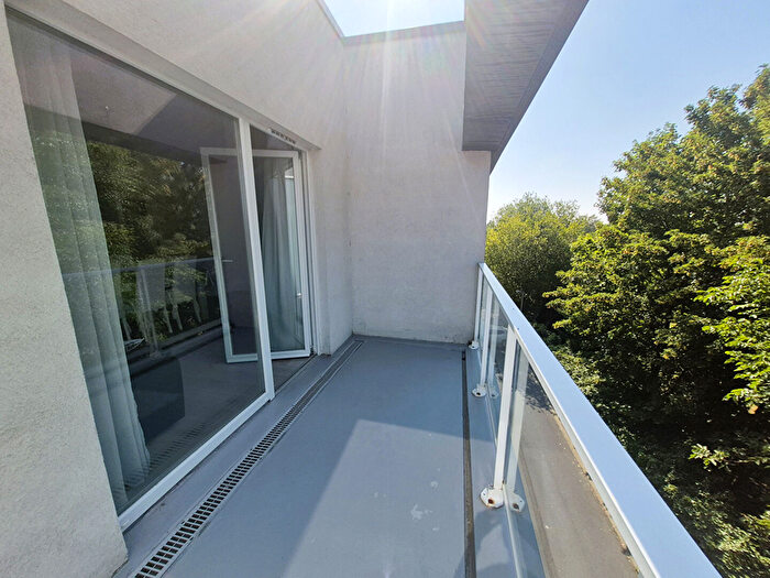 Wattignies, Centre-ville, Le Village : Appartement 2 pièces à vendre