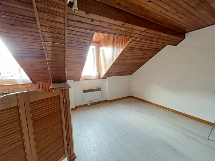 Appartement à louer - Grenoble, Berriat - 2 pièces - 1 chambre
