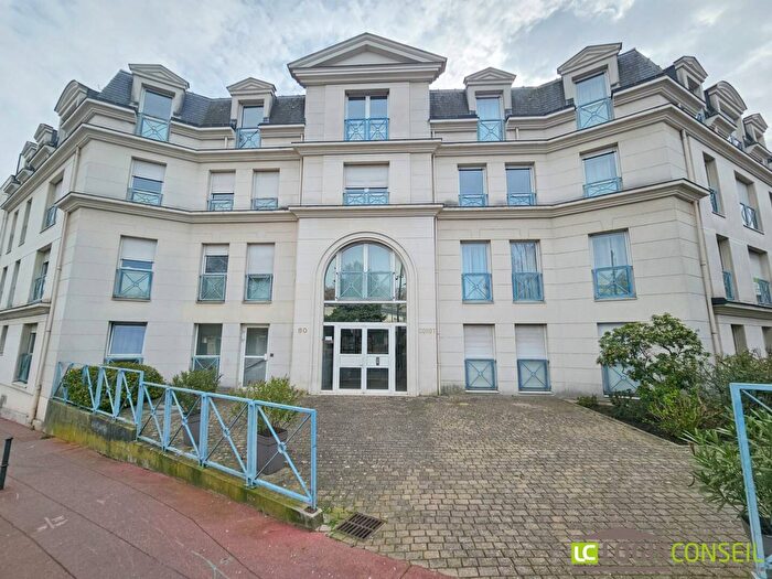 Appartement à louer - Matisse-Pierrelais, Châtillon - 1 pièce