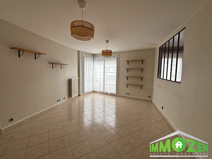 Appartement 3 pièces à louer à Créteil, Côte d'Or, Sarrazins