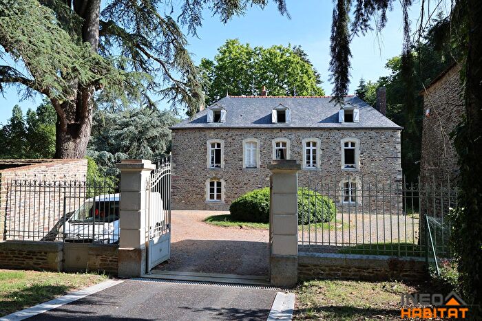 Maison à vendre - Chanteloup - 11 pièces - 8 chambres