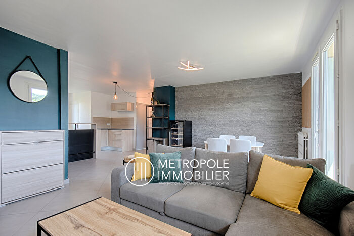 Appartement 3 pièces à Bourgoin-Jallieu, L'Oiselet, La Maladière, La Grive, à louer