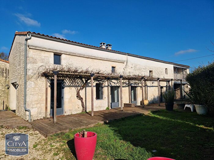 Soulignonne - Maison 5 pièces à louer