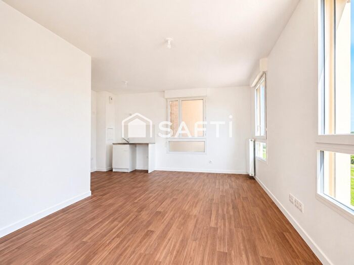 Appartement 3 pièces à Clichy-sous-Bois, La Forêt, à vendre