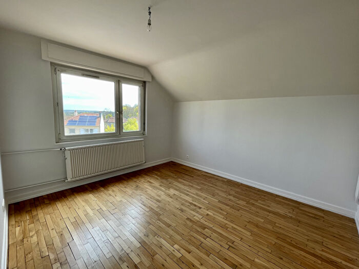 Appartement à louer - Montigny-lès-Metz, Saint-Exupéry - 4 pièces - 3 chambres