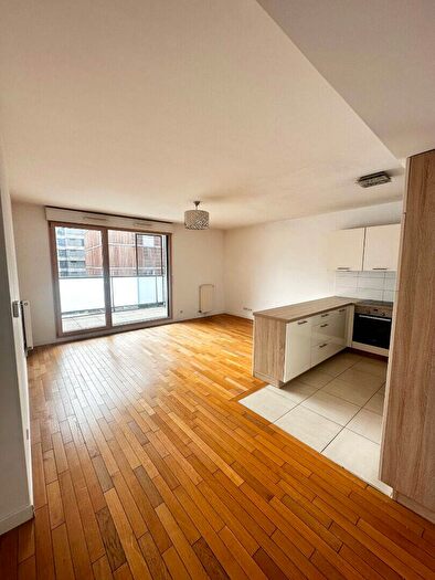 Appartement à louer - Petit Colombes-Charles de Gaulle - 3 pièces - 2 chambres