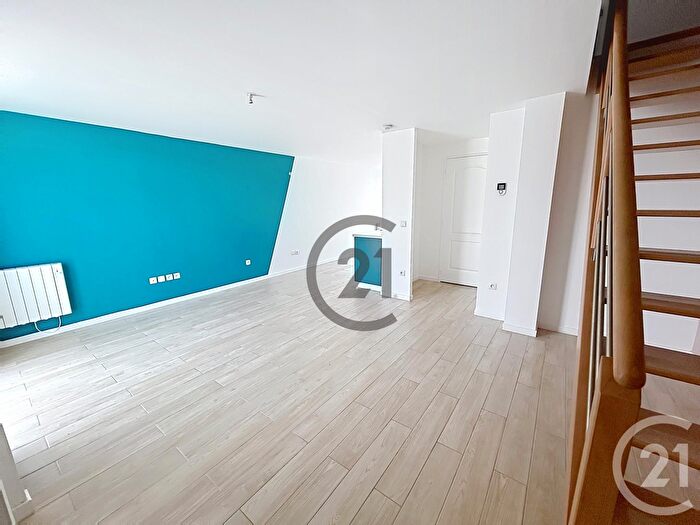 Maison 4 pièces à louer - Jutigny