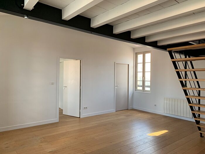 Appartement à vendre - Rochefort, Centre-ville - 2 pièces - 1 chambre