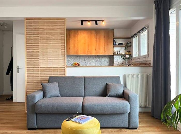 Appartement à louer - Plateau, Gentilly - 1 pièce