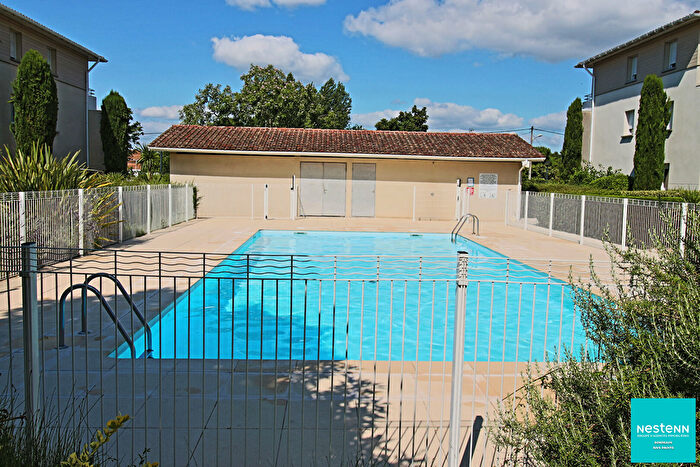 Ambarès-et-Lagrave, Bel-Air, Sabarèges : Appartement 3 pièces à louer