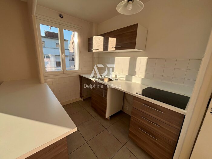 Appartement 3 pièces à louer à Grenoble, La Capuche, Grands Boulevards