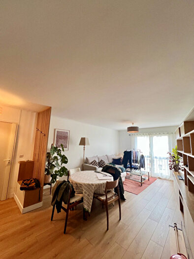 Appartement 4 pièces à louer - Vanves, Centre Saint-Rémy