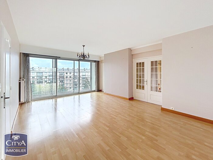 Angers, Saint-Serge, Ney, Chalouère : Appartement 6 pièces à vendre