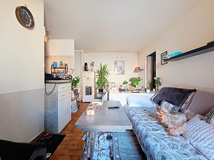 Appartement à vendre - Vence, Centre-ville - 2 pièces - 1 chambre