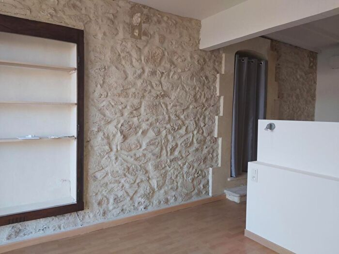 Appartement à louer - Saint-Geniès-des-Mourgues - 1 pièce