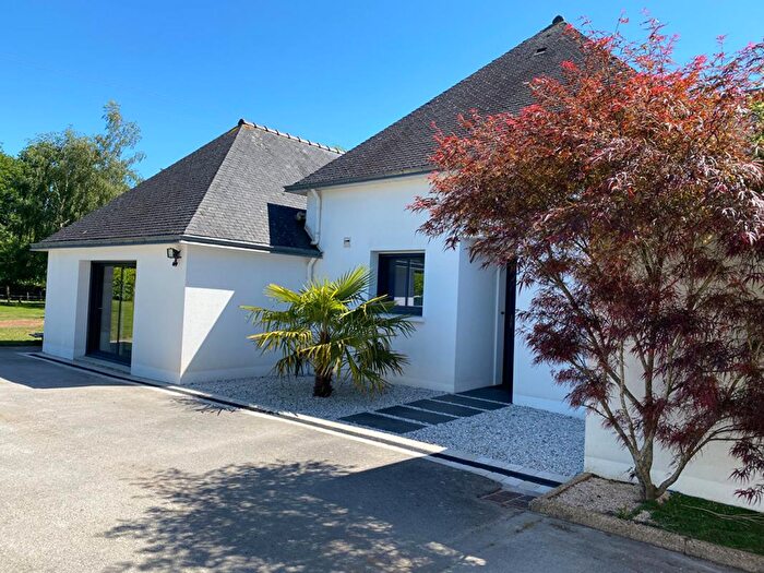 Maison 7 pièces à Plescop, à vendre