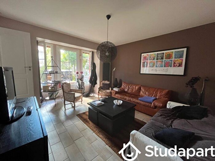 Appartement à louer - Victor Hugo-Belvédère, Saint-Germain-en-Laye - 1 pièce - 2 chambres