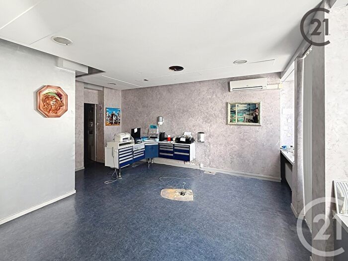 Maison à vendre - Appoigny - 7 pièces - 3 chambres