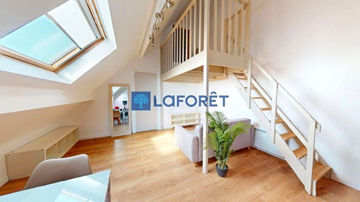 Appartement 1 pièce à Le Plateau, Viry-Châtillon, à louer