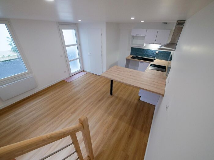 Appartement à louer - Tarbes, Foirail - 2 pièces - 1 chambre