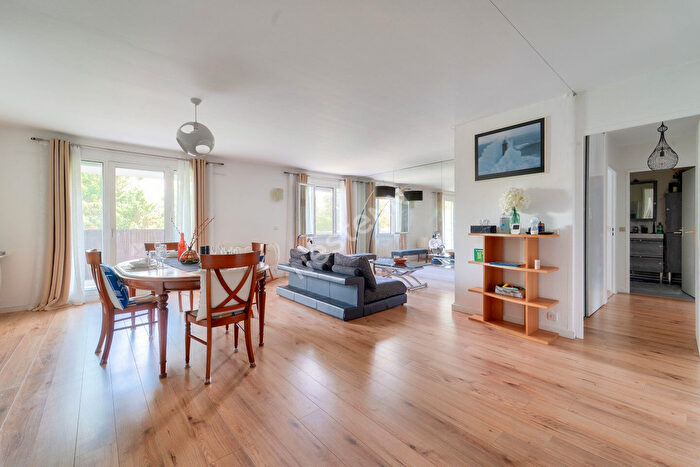 Appartement à vendre - Asnières-sur-Seine, Gresillons, Voltaire - 4 pièces - 3 chambres