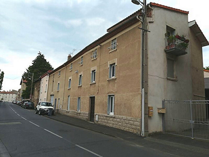 Appartement à louer - Billom - 4 pièces - 3 chambres