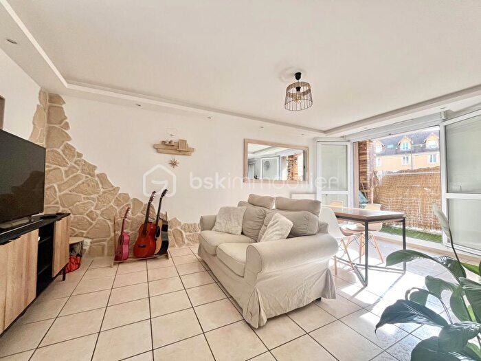 Appartement à vendre - Achères, Les Plantes dHennemont - 3 pièces - 2 chambres