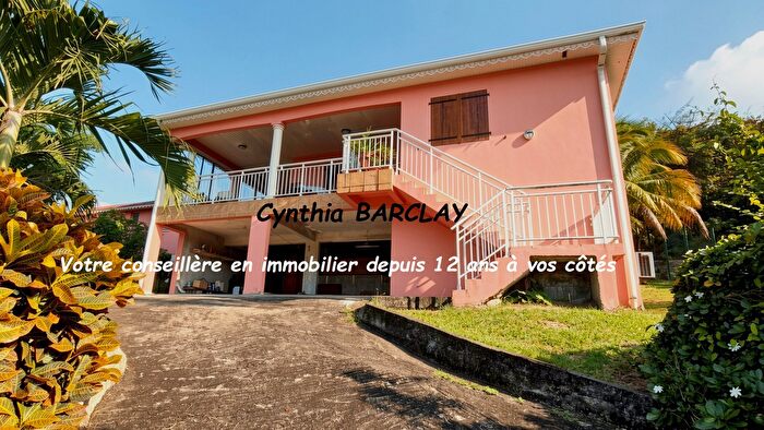 Le Vauclin : Maison 4 pièces à vendre