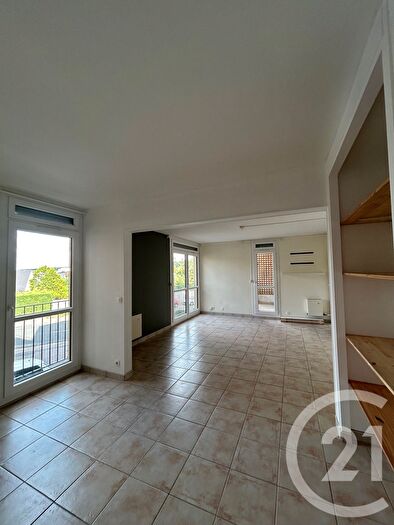 Avon, Butte Montceau : Appartement 3 pièces à louer